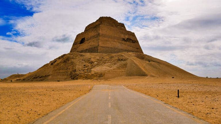 The Meidum Pyramid Facts | Pyramid of Snefru at Maidum